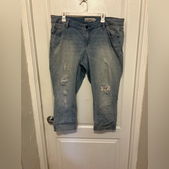torrid | Pants & Jumpsuits | Torrid Distressed Look Capris | Poshmark
